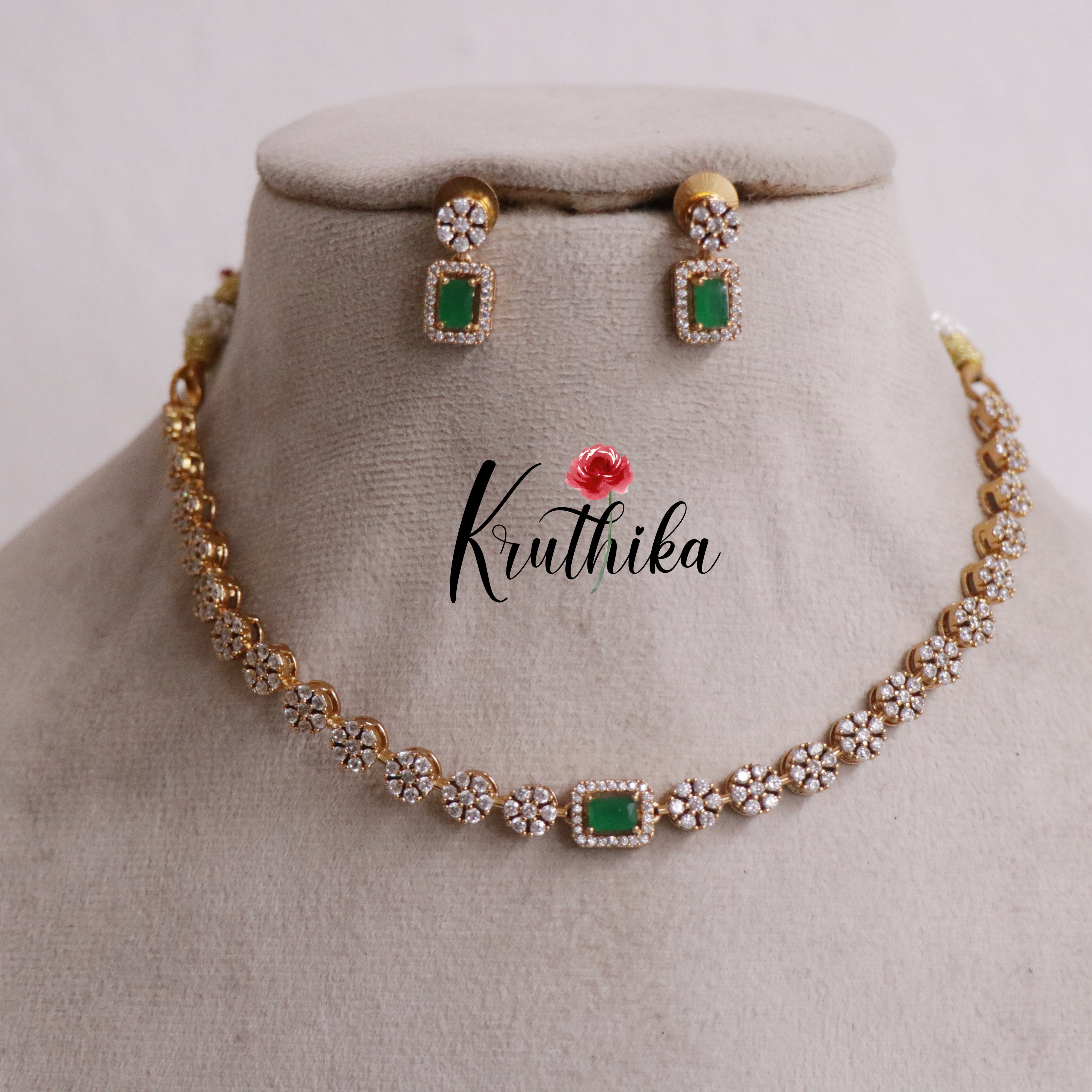 Simple CZ Sparking Victorian Necklace Sets NC2172 (Available in 3 Colo ...